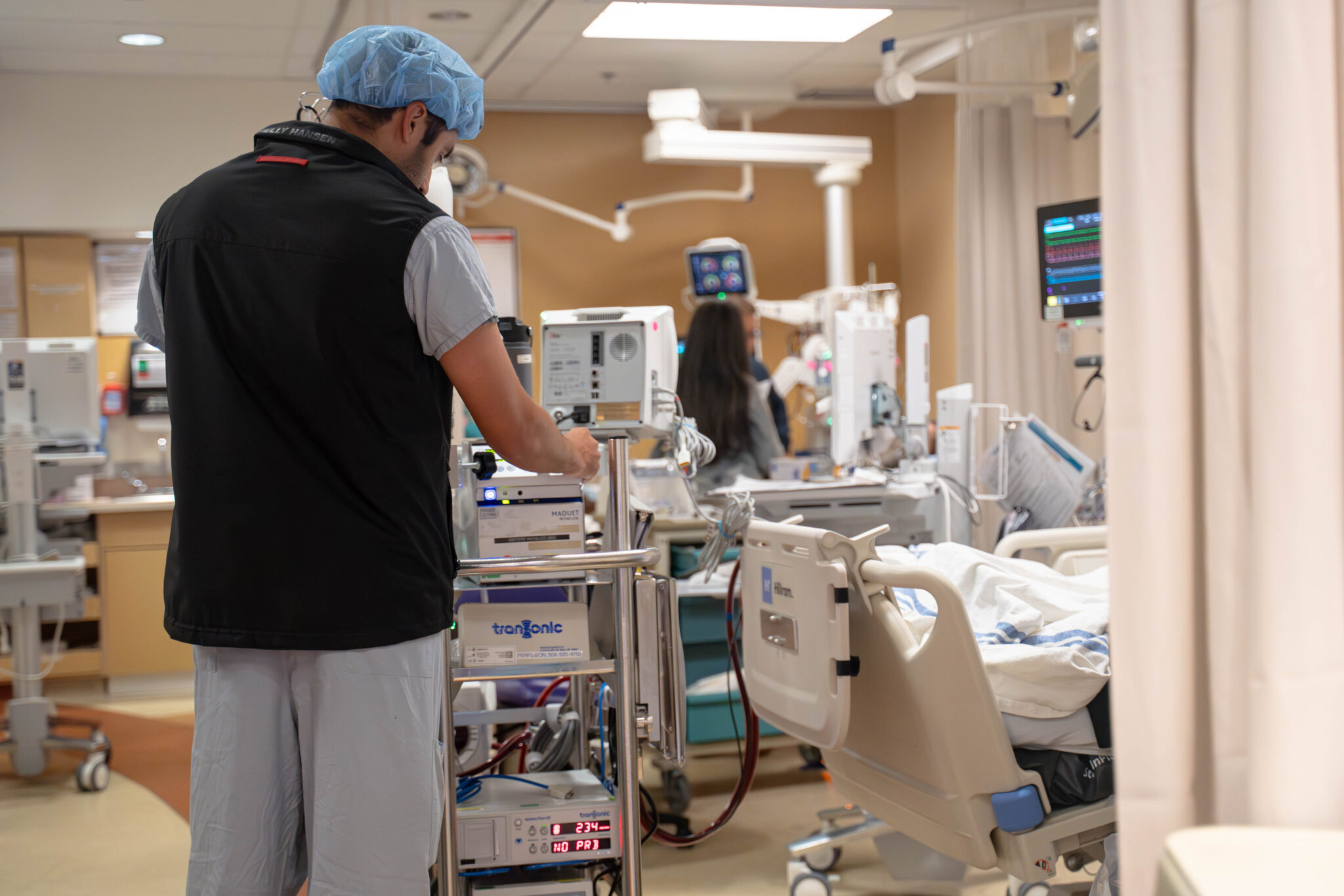 Wubs Family Foundation Funds Life-Saving ECMO Device for Royal ...